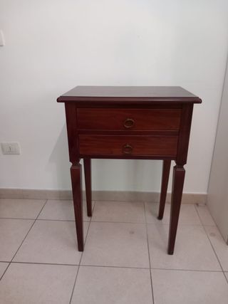 Mobiletto/Tavolinetto alto in legno con 2 cassetti