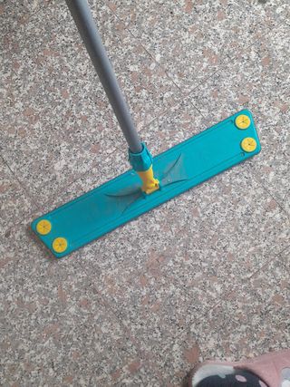 Spolvera pavimenti professionale 