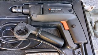 Trapano a percussione Black&Deker