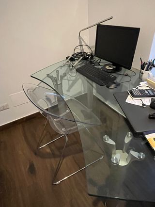 Scrivania cristallo e sedia