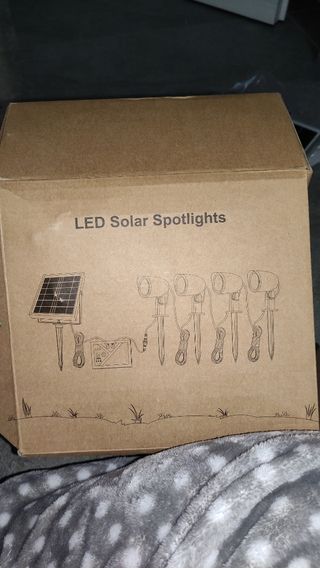 paletti con pannello solare 