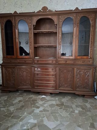 Credenza alta