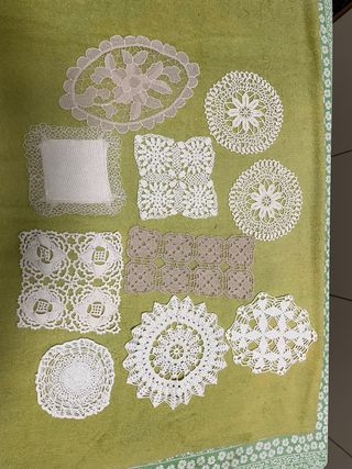 35 Centrini in cotone fatti a mano