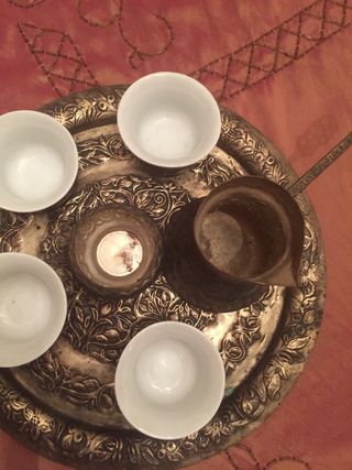 Vassoio e tazzine