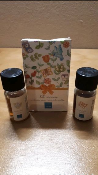 n.2 essenze Thun. Orchidea nera e sandalo nobile