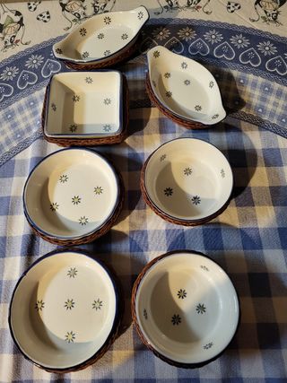 Ciotole con cestino in ottime condizioni 