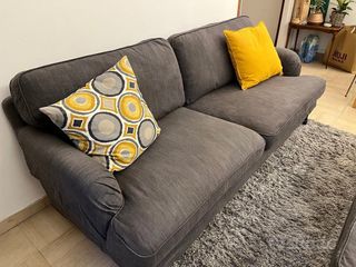 Divano e pouf contenitore 