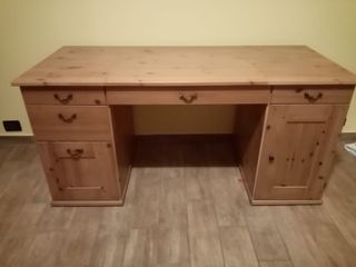 SCRIVANIA IN LEGNO CON CASSETTI