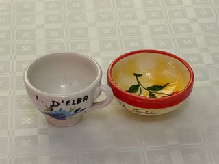 Due miniature in ceramica Made in italy