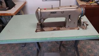Macchina da cucire professionale Pfaff