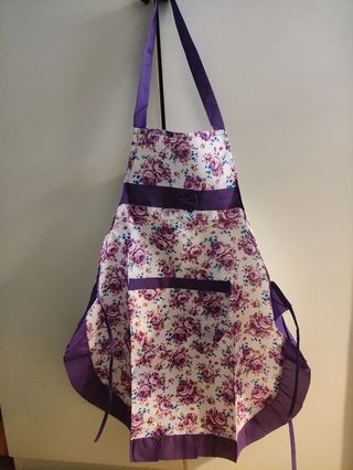 Grembiule in poliestere. Nuovo.