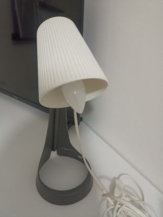 Lampada comodino ikea