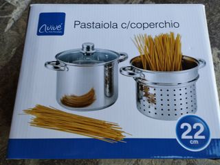 pastaiola con coperchio 22 cm  
