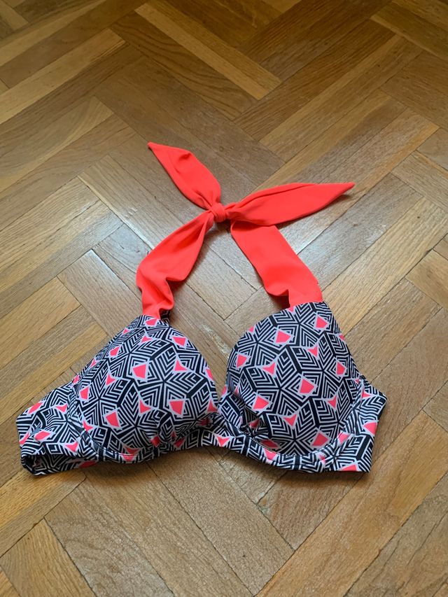 Bikini Pin Up De Segunda Mano Por 3 Eur En San Sebastián De Los Reyes
