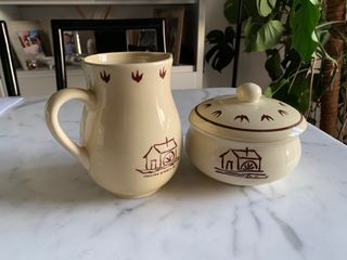 Caraffa e biscottiera mulino bianco