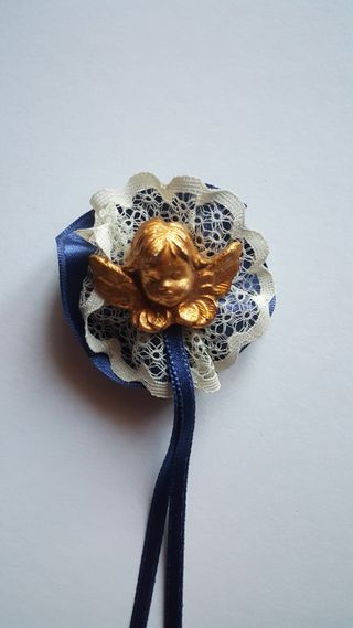 Angioletto in gesso decorato con foglia oro cm 5x3