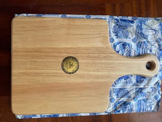 Tagliere di artigianato decorativo