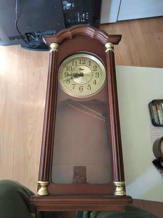 Reloj de pared Sinix de pendulo de segunda mano por 100 EUR en Madrid ...
