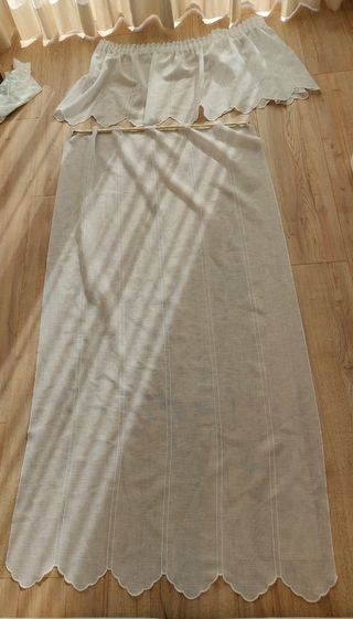tenda con mantovana e binario a muro