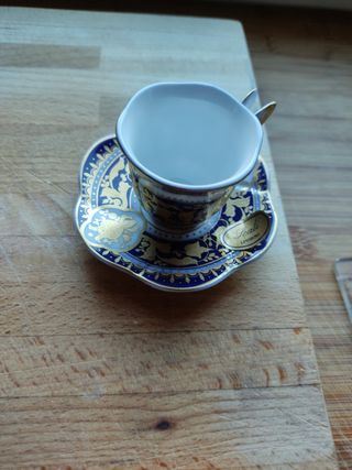 Delizioso piattino e tazza Limoges 