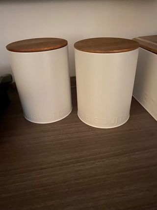 Coppia barattoli biscotti bianco