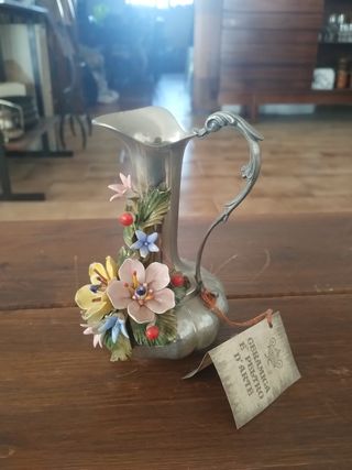 caraffina in peltro come nuova.
