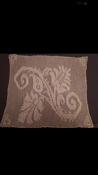 Centro tavola vintage fatto a mano, colore ecru