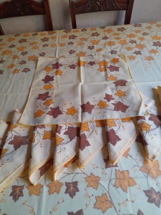 Tovaglia rettangolare da 12 con tovaglioli 