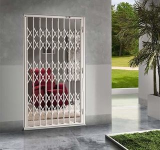 Inferriata retrattile per finestra grata