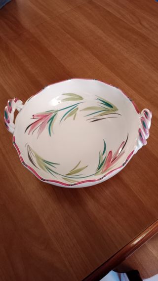 cestino in ceramica + centrino ad intaglio