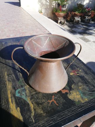 anfora in rame vintage 