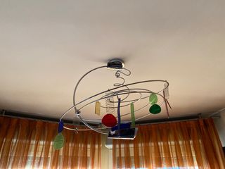 Lampadario da sala stilizzato