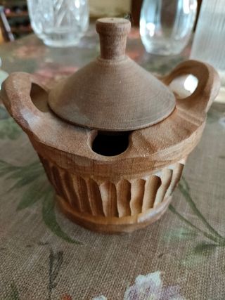 zuccheriera in legno