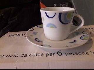 completi tazzine e piattino oppure brocche o vaso