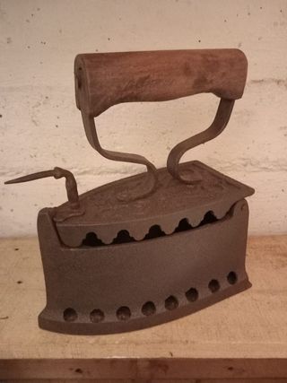 Ferro da stiro a carbone