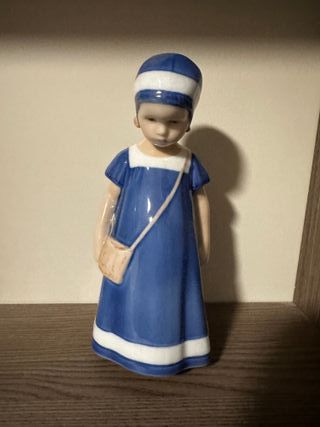 Statuina Royal Copenaghen Elsa 