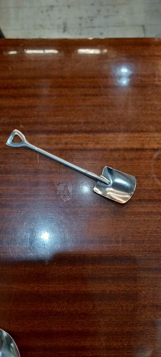 cucchiaino simpatico a forma di Badile