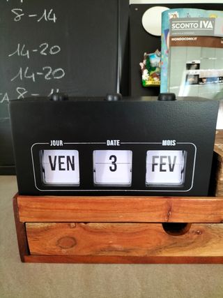 calendario con bottoni