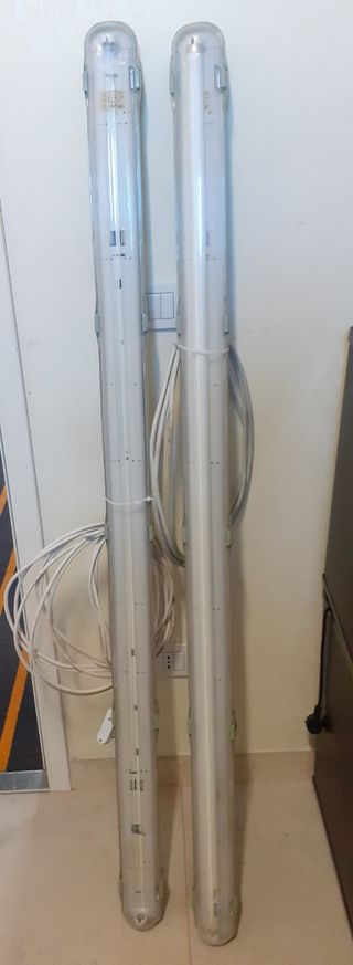 plafoniera a neon x giardino e garage 