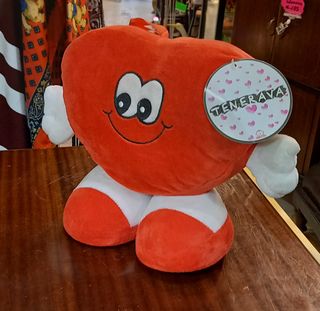 pupazzo a forma di cuore