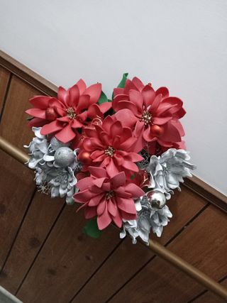 Mazzo di fiori in gomma eva