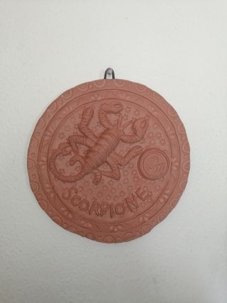 Scorpione di terracotta 