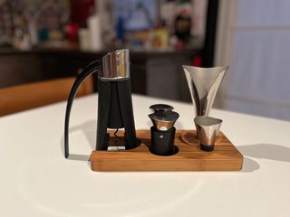 Kit apribottiglie (design)