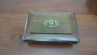 cofanetto porta gioie legno