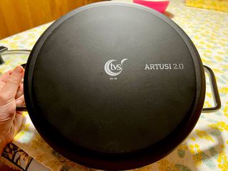 Tegame in alluminio antiaderente con coperchio 