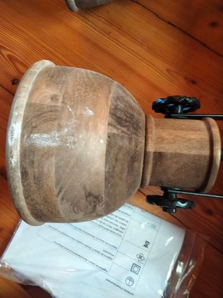 lampadario in legno con faretti nuovo