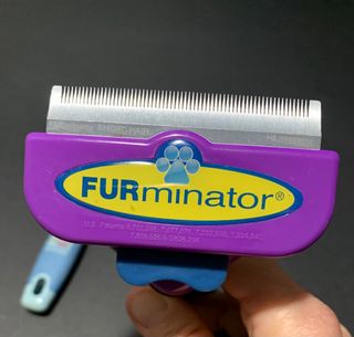 Set 2 pettini cane/gatto pelo corto.