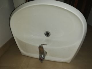 lavabo con colonna 