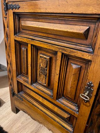 Mobile antico 150x82