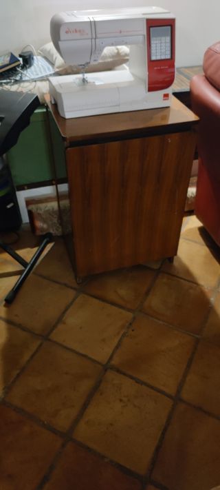 mobiletto (senza macchina da cucire)